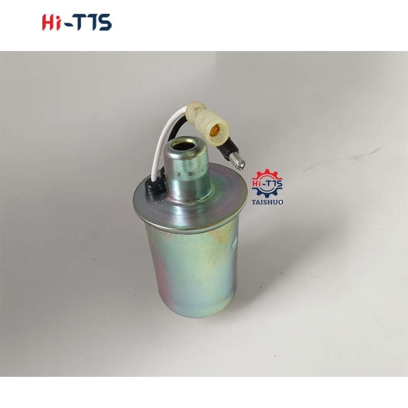 Construction Machinery Parts Fuel Pump 3169582 for B11R/B12/B12B/B12M ...